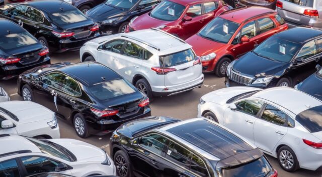 How a DMS Can Help Control Dealership Expenses - Workflow 360 Solutions